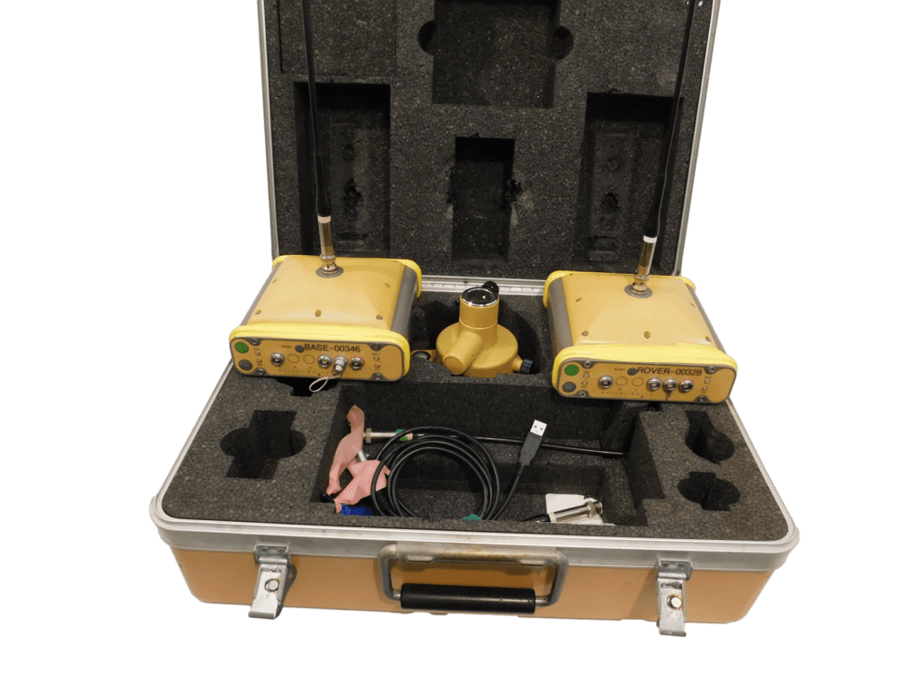 Pre-Owned Topcon HIPER GA Base/Rover Kit - Deaton's Geo-Tronics, Inc.